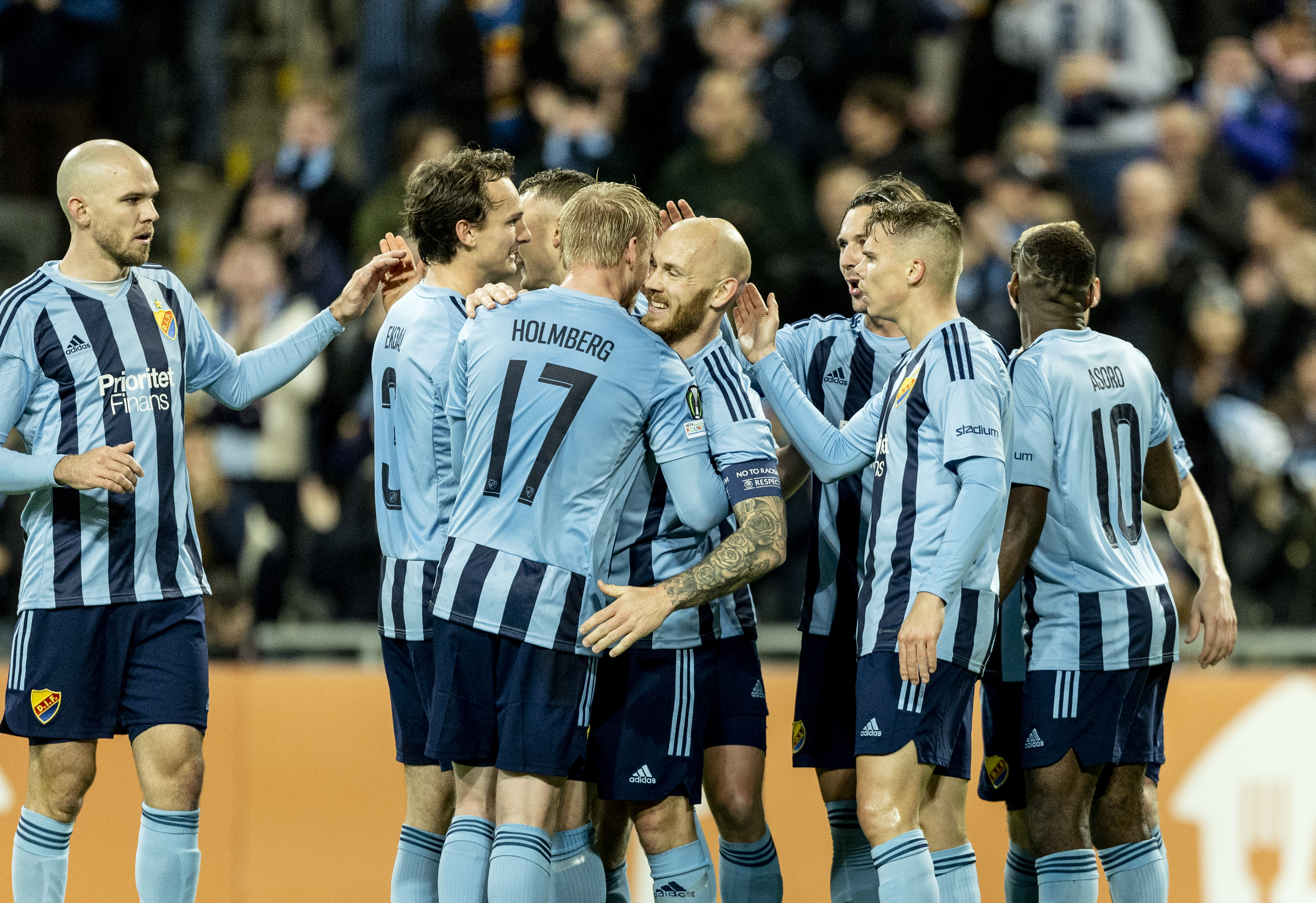 Så tränar Djurgården inför Europaspelet: "Rekordlång semester"