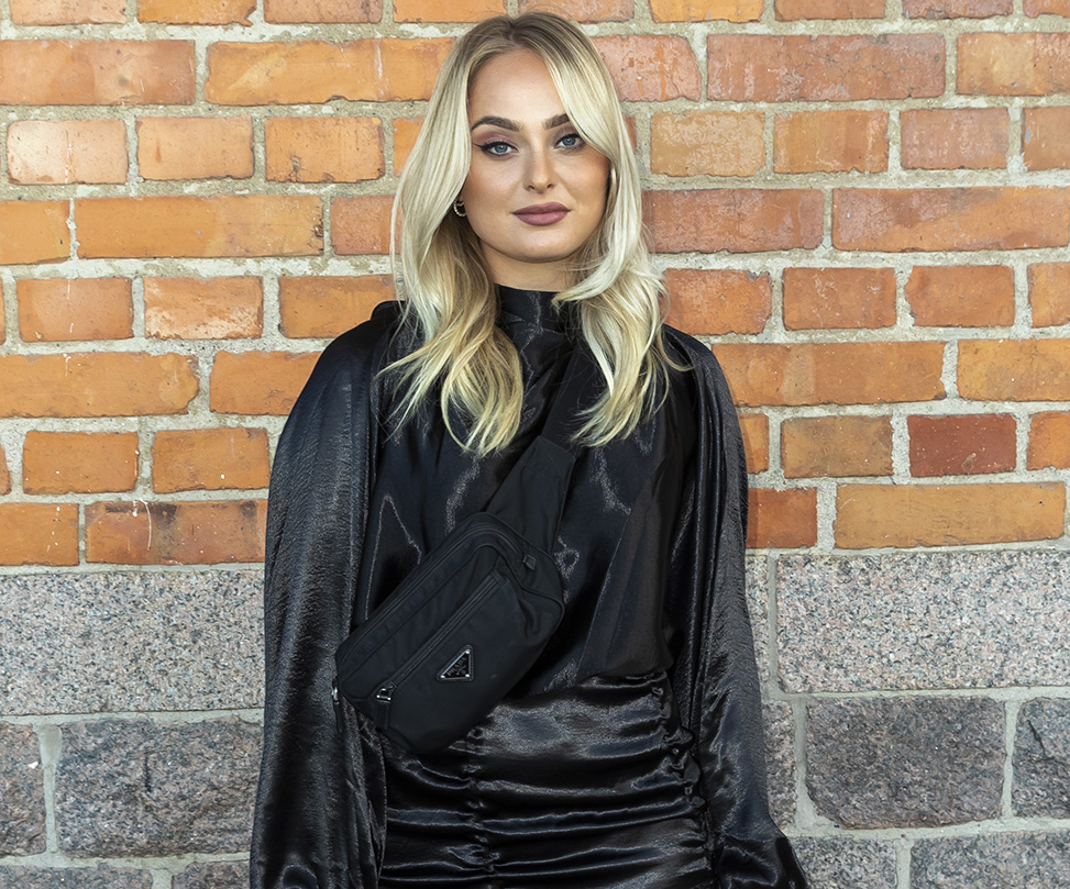 Alice Stenlöf om första natten med sin nya tjej: "La mig i sängen som..."