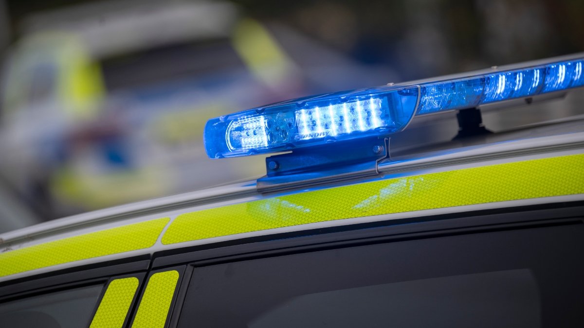 Man död efter explosion på bensinmack