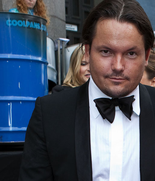 Han tjänar minst av Stureplansprofilerna