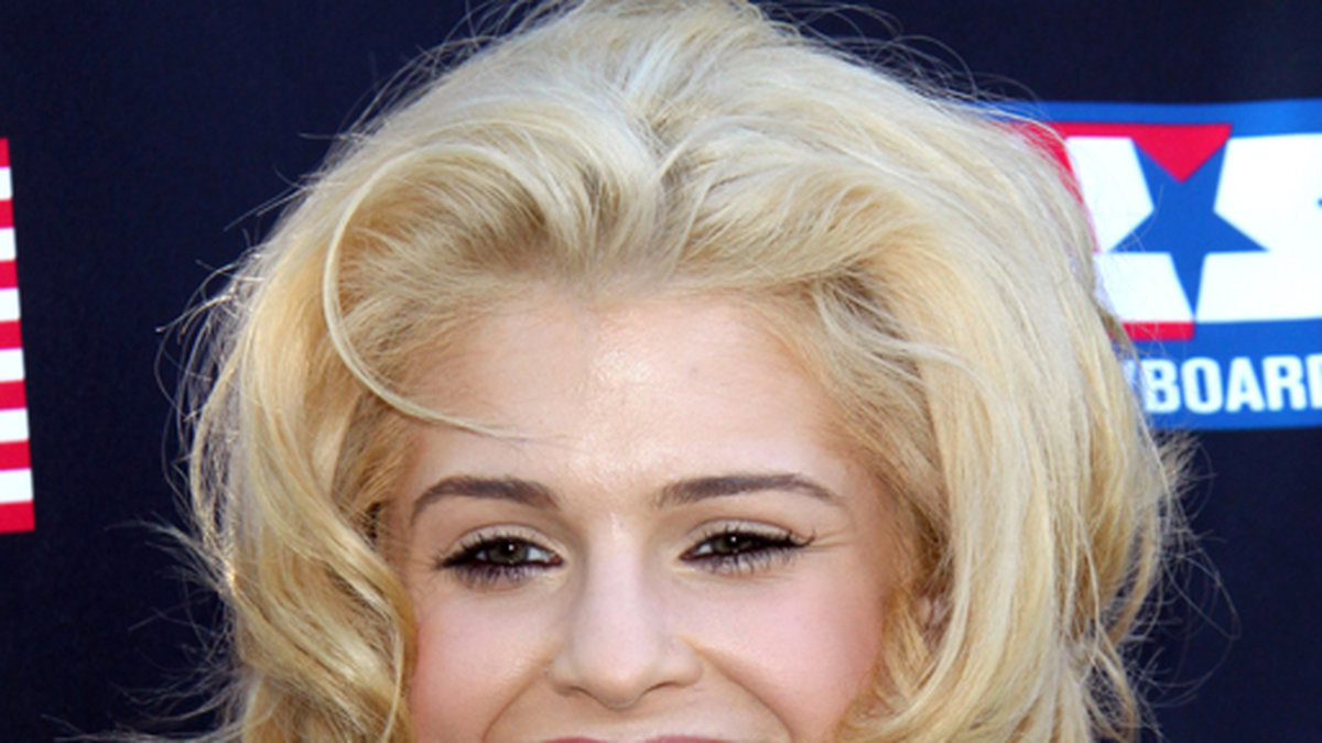 Här är stjärnornas snyggaste makeovers