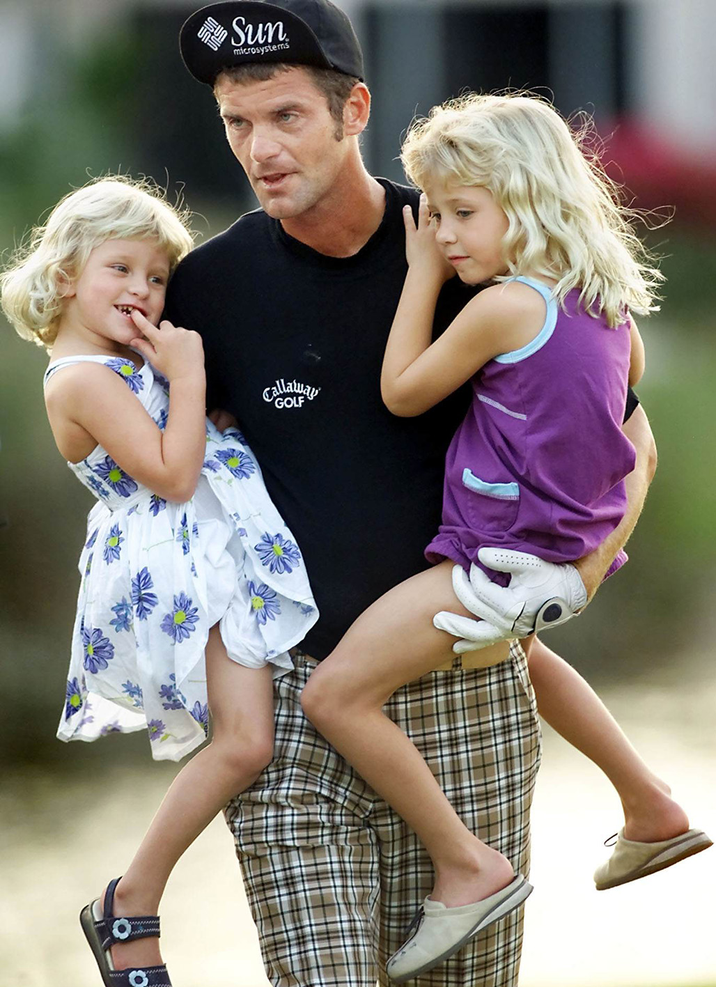 Peg Parnevik om att operera näsan och brösten: "Min sak"