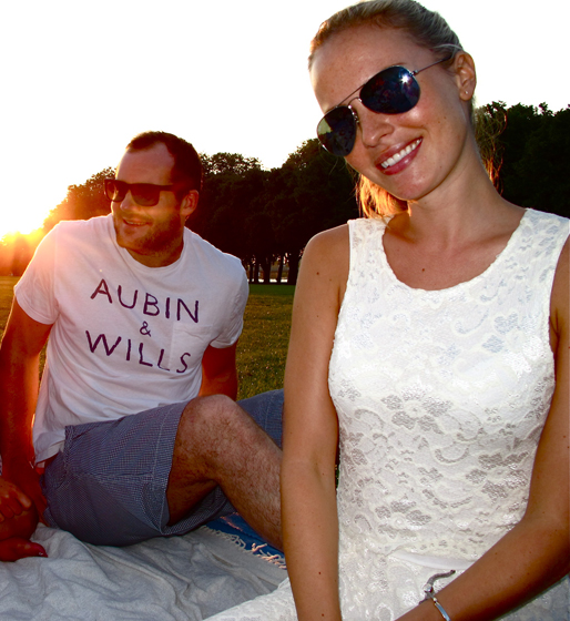 Tess Montgomery guidar dig runt i London