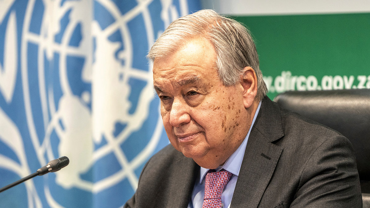 FN: 100 vapengömmor hittade i Libanon