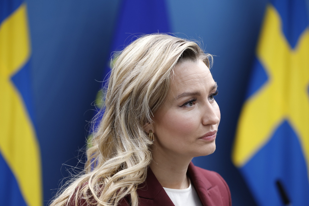 Busch kritiserar Skyttedal efter narkotikautspel