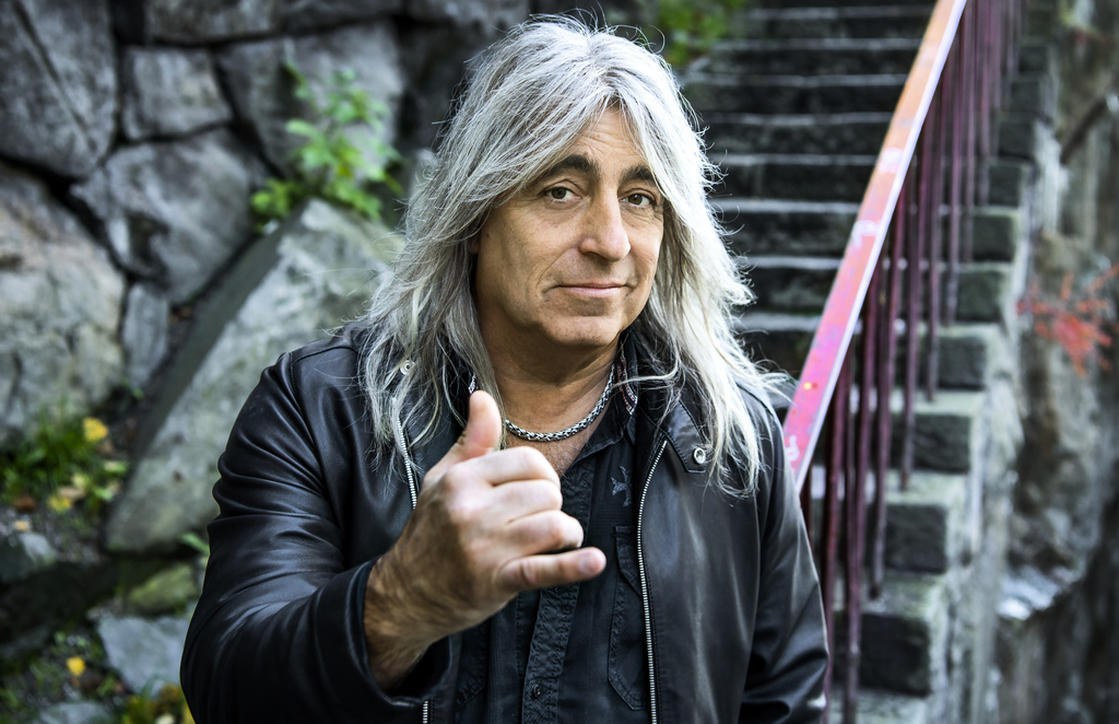 Mikkey Dee tar Scorpions till Sverige