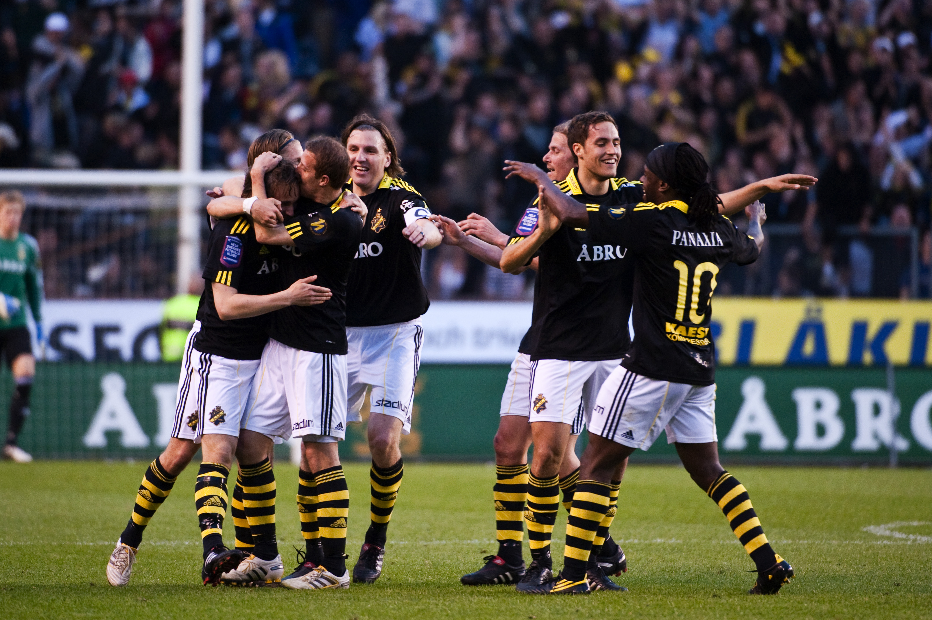 Förre Liverpool-tränaren klar för AIK