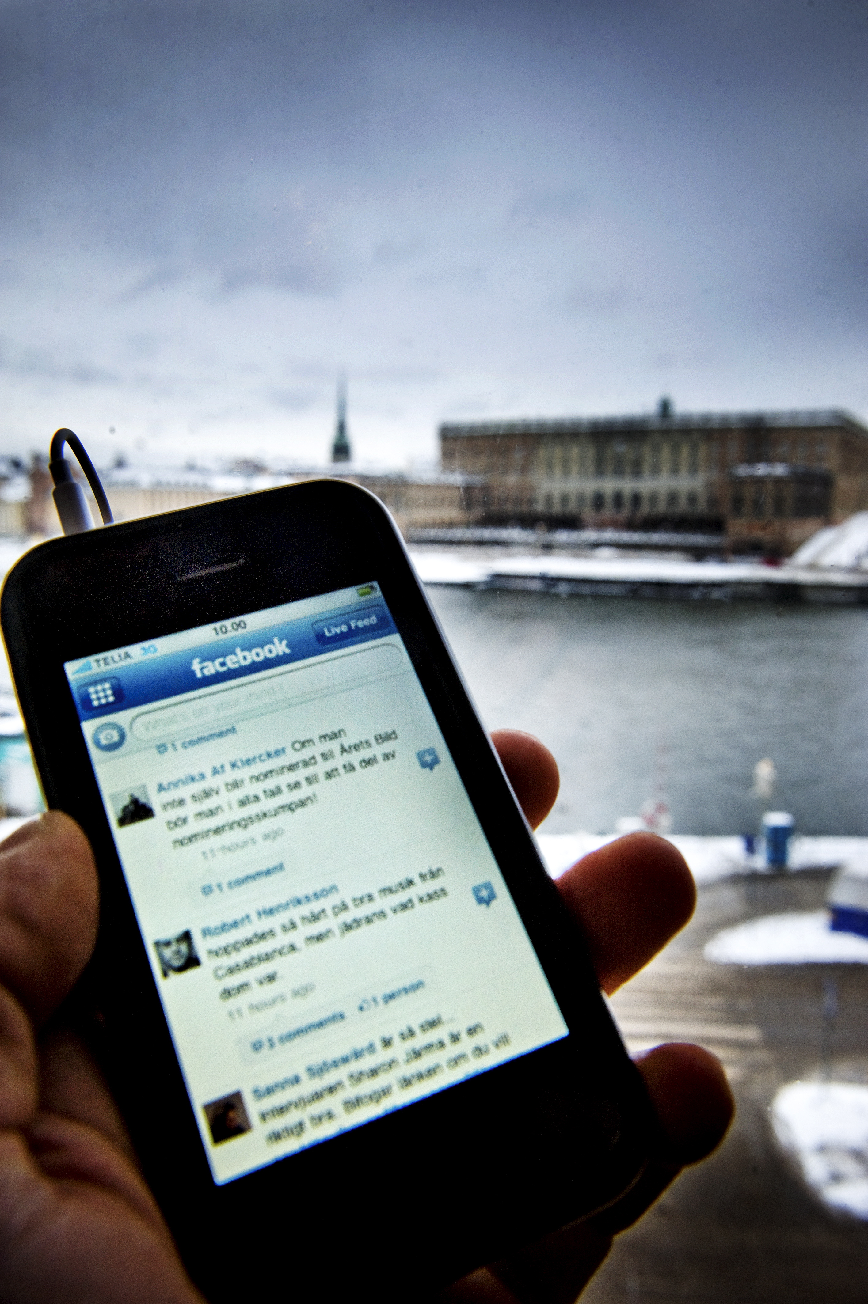 Mobilen nu större än fast telefon