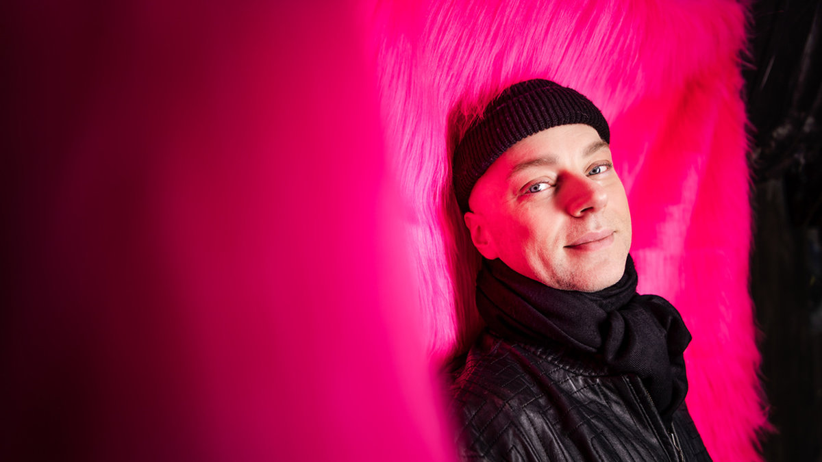 Robert Fux som hemsk rektor – "en demon drag"