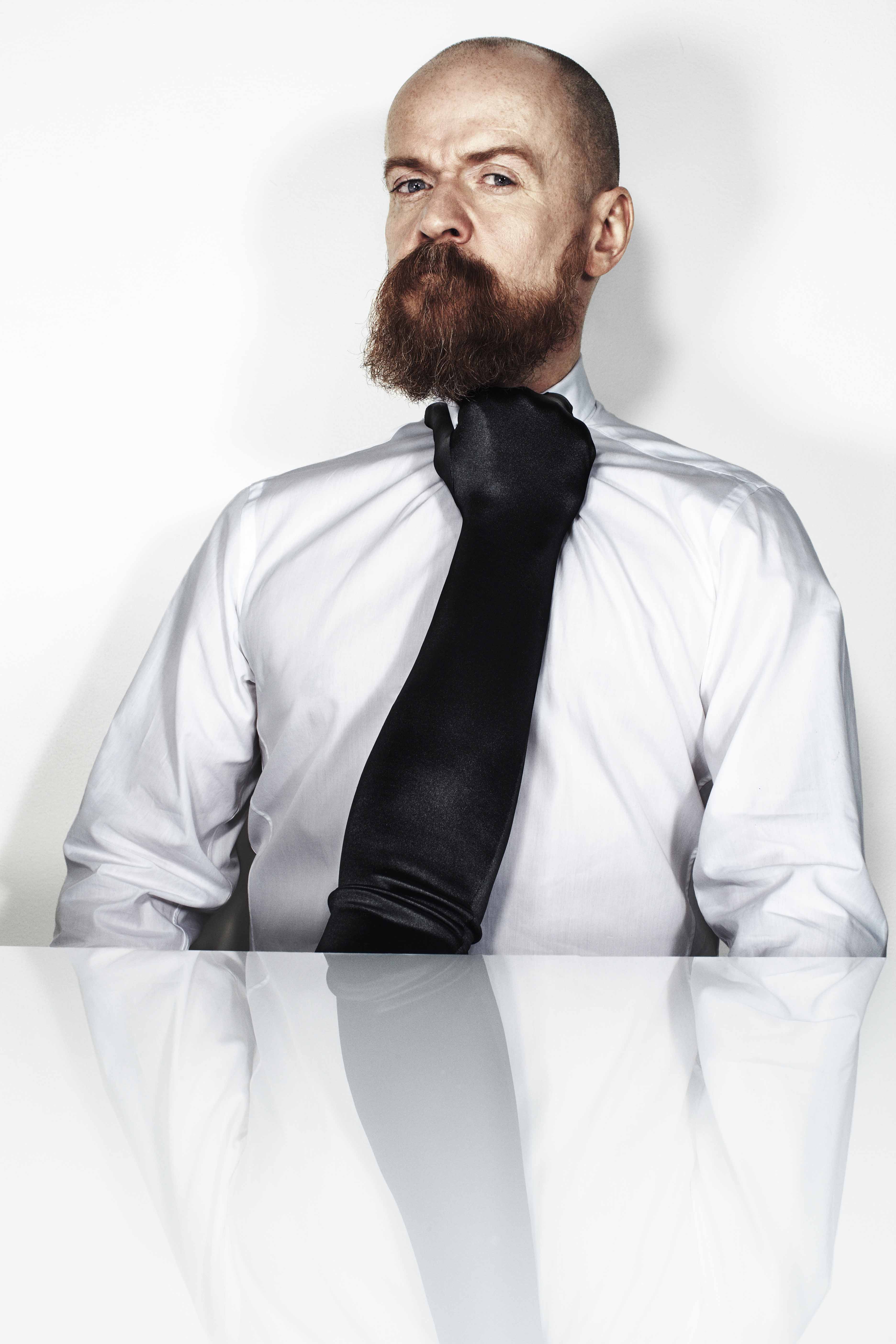 Bard återförenar supertrion till Melodifestivalen