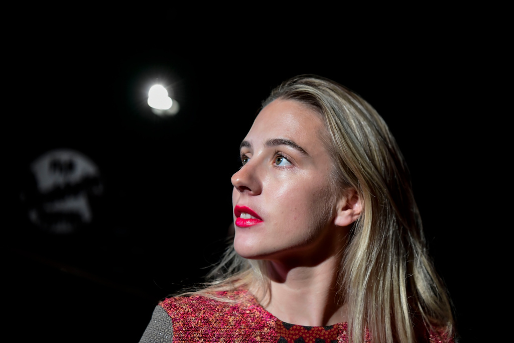 Carla Sehn får huvudrollen i "Åremorden"