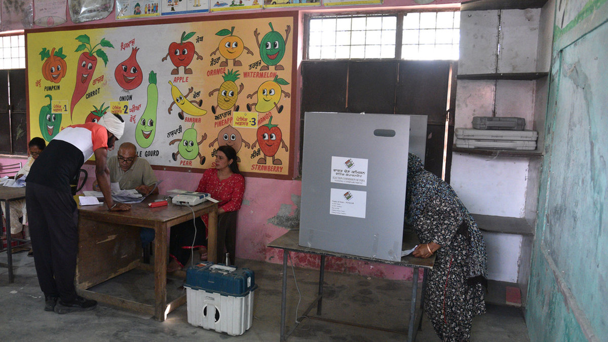 Indien: 642 miljoner har röstat