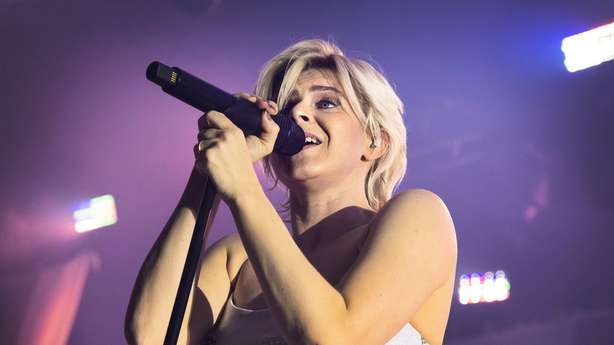 Robyn och Charli XCX gör musik tillsammans
