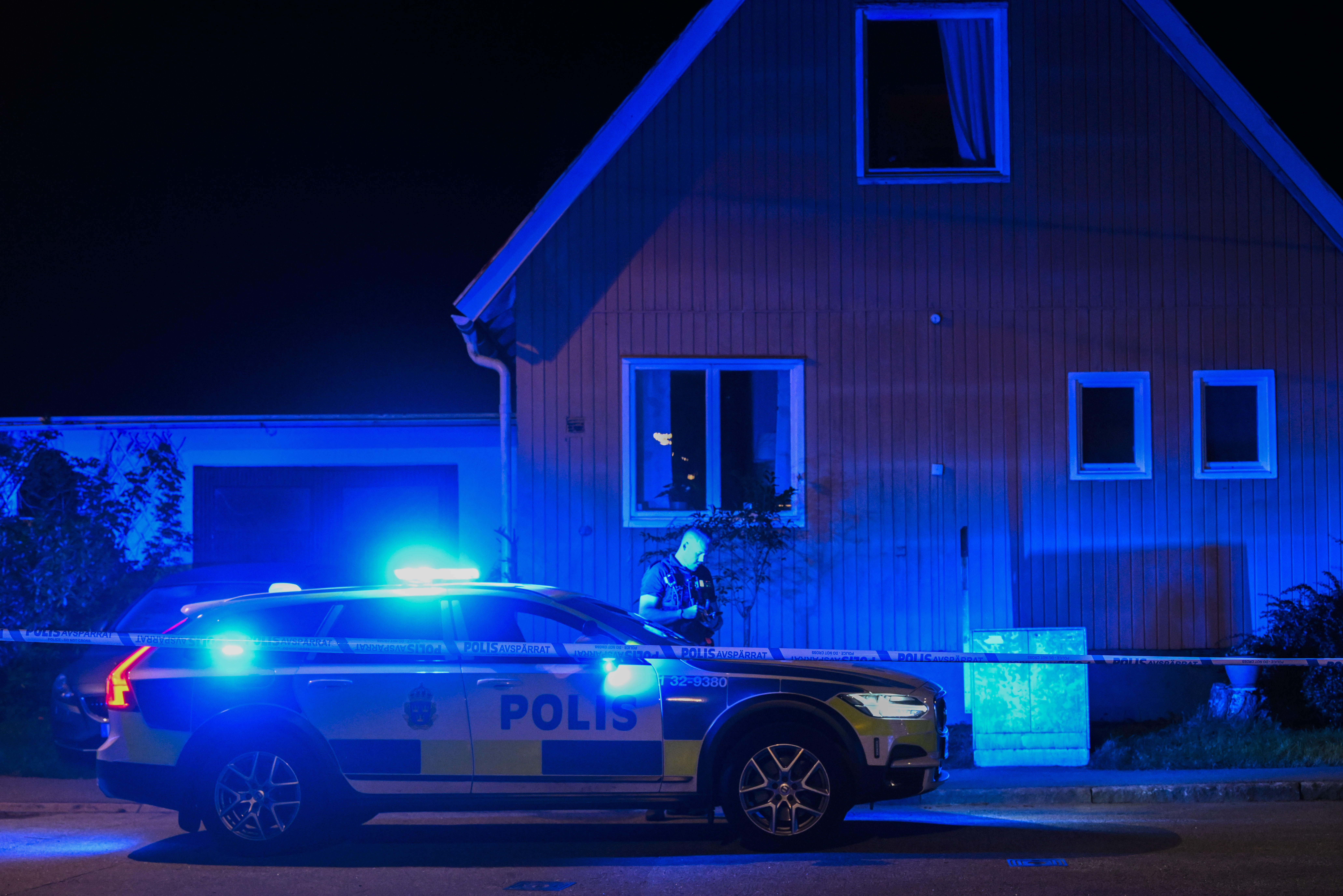 Tonåring Död Efter Skjutning I Södra Stockholm