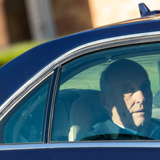 Konstnären Lars Vilks mordhotad för rondellhund