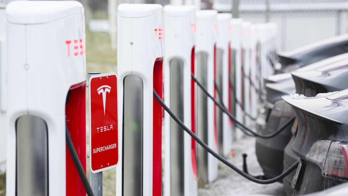 Fackets senaste drag mot Tesla-laddarna – går inte att runda
