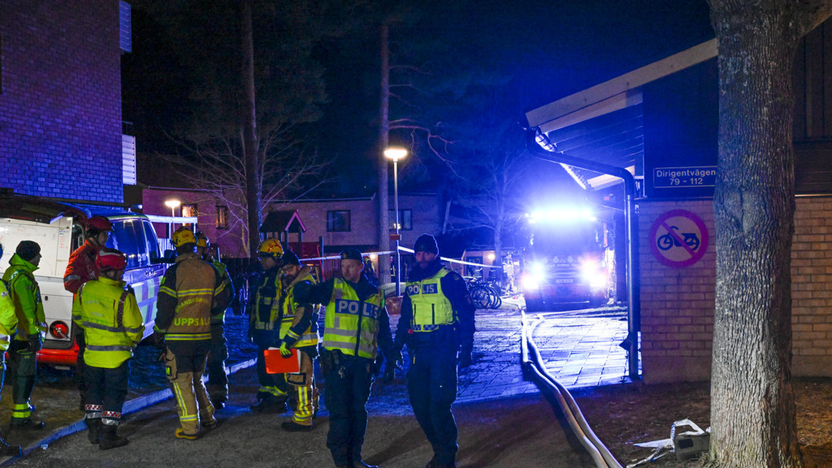 Radhus brann i Uppsala – boende evakuerade