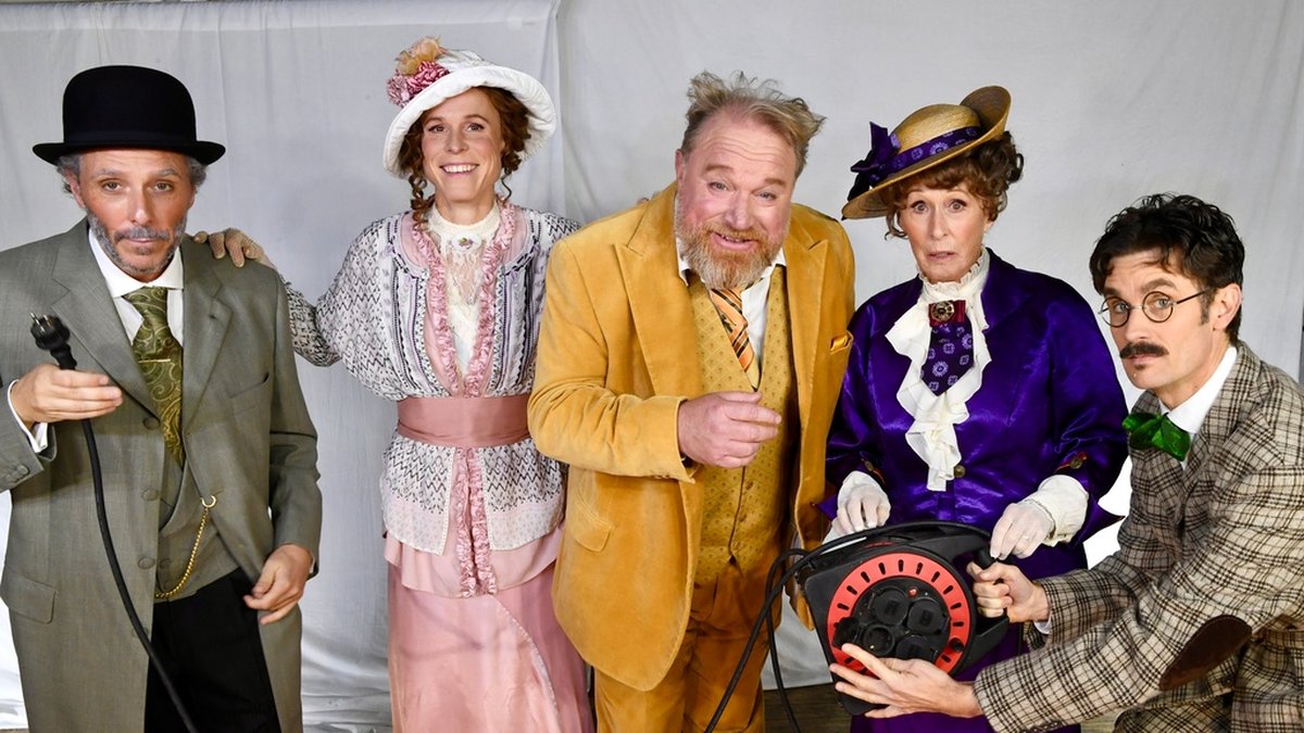 Eva Rydberg blir moralens väktare i klassisk fars