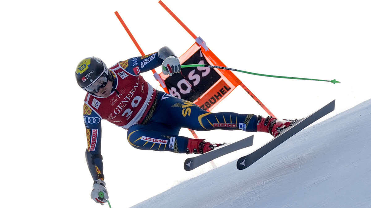 Felix Monsén tävlar vid katastrofplatsen – ”Känns konstigt”