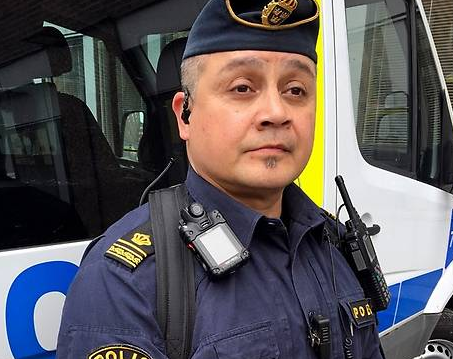 Polisens nya säkerhets-knep: Börjar filma om det blir bråk