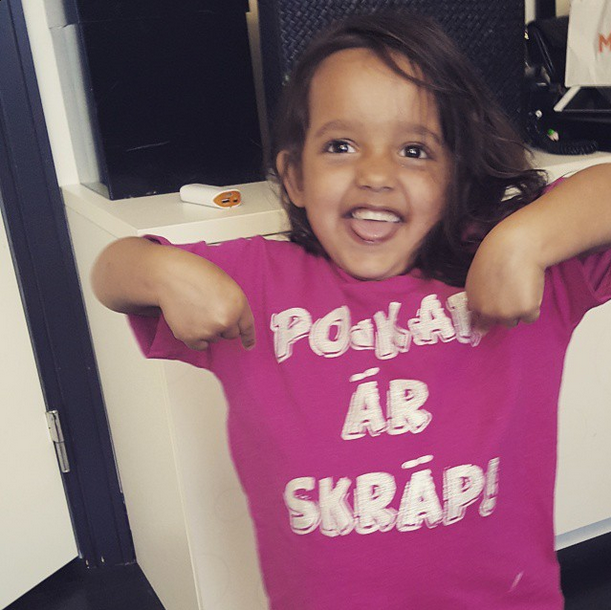 Se Penny Schulman – på studentflak