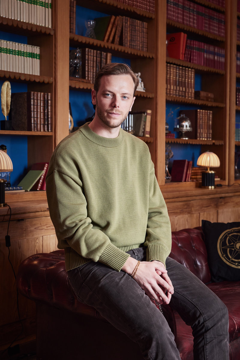 Carl Déman: Spelberoende, barn, guldet och frun Sanna Jörnvik