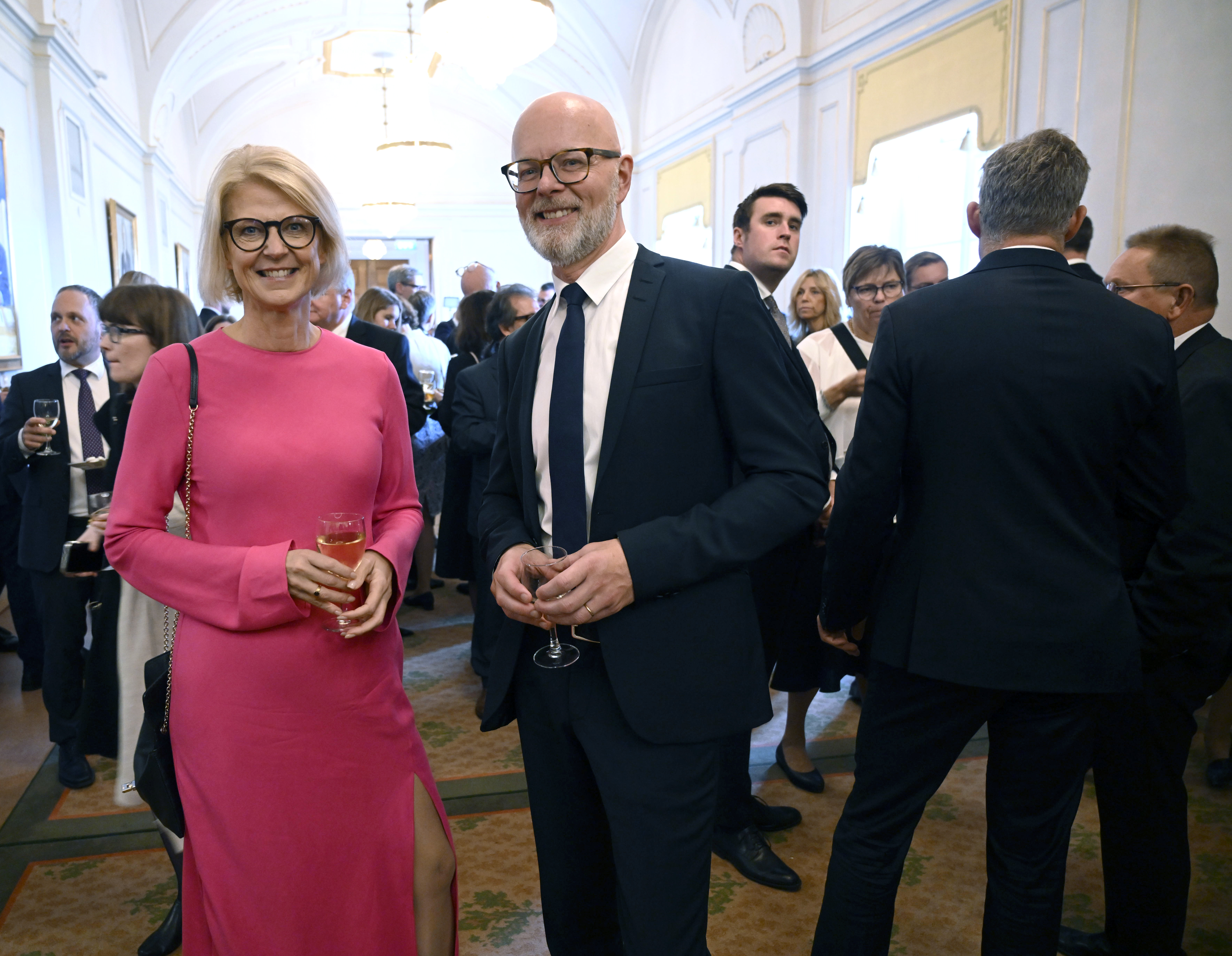 Allt om Elisabeth Svantesson: Familjen, maken och utbildningen