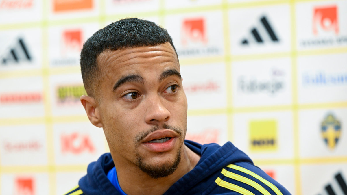 Quaison: "Det är politik – jag spelar fotboll"