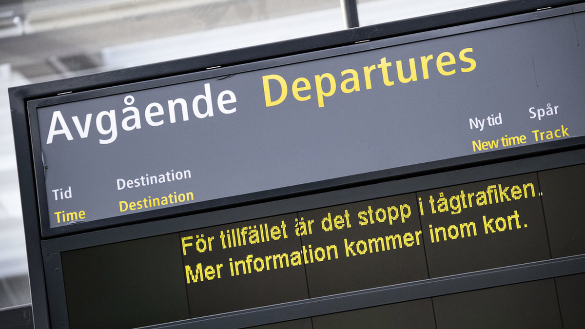 Totalstopp i tågtrafiken efter olycka – norr om Stockholm