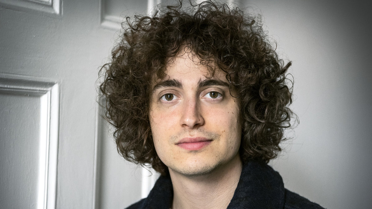 Jacob Mühlrad gör körverk med vaggvisor