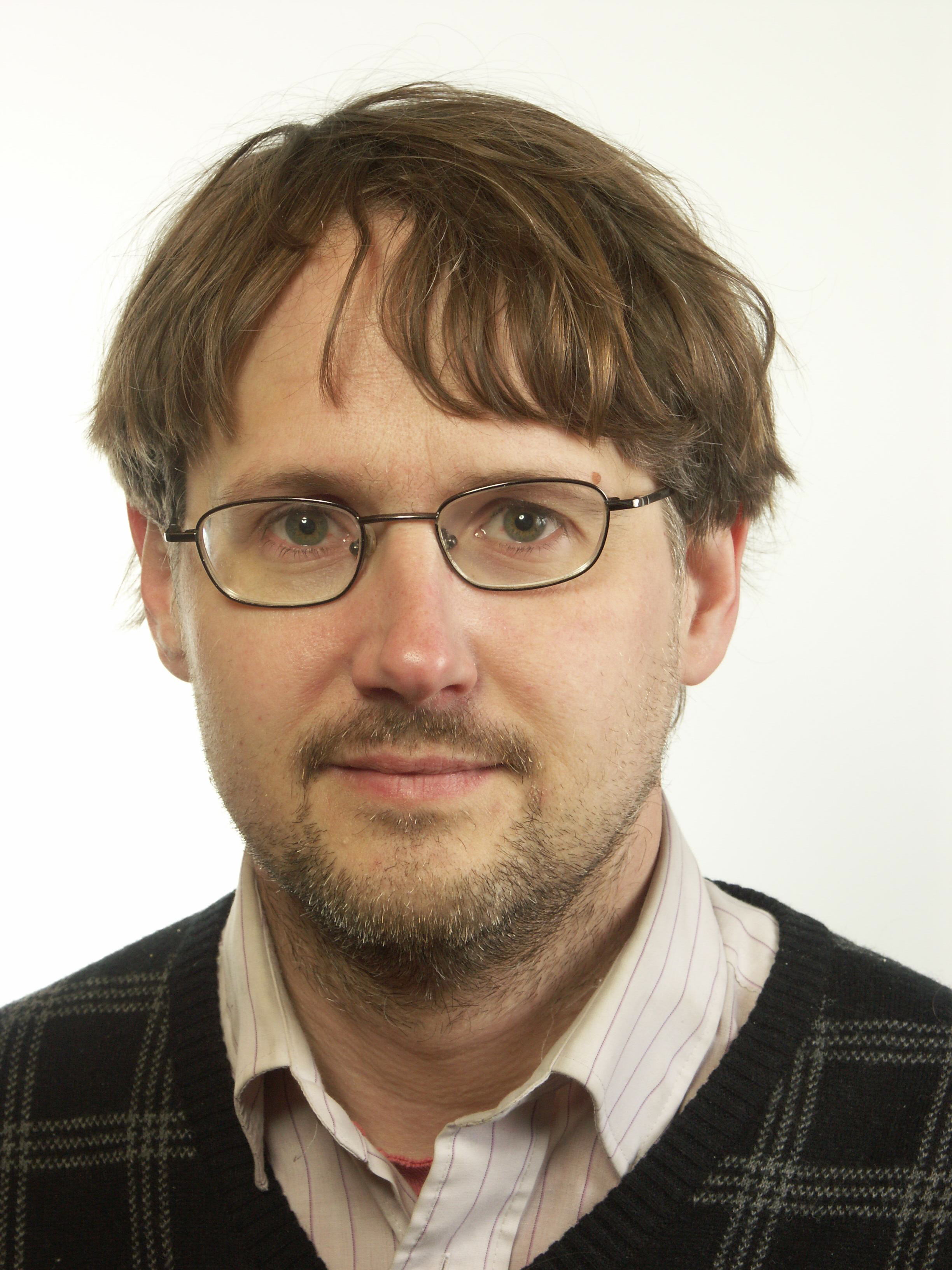 Ta från de som förstör miljön – ge cashen tillbaka till folket