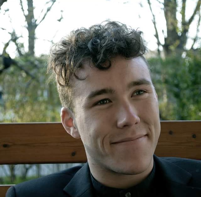 Ska kvinnor hålla sig inomhus för sin egen skull?