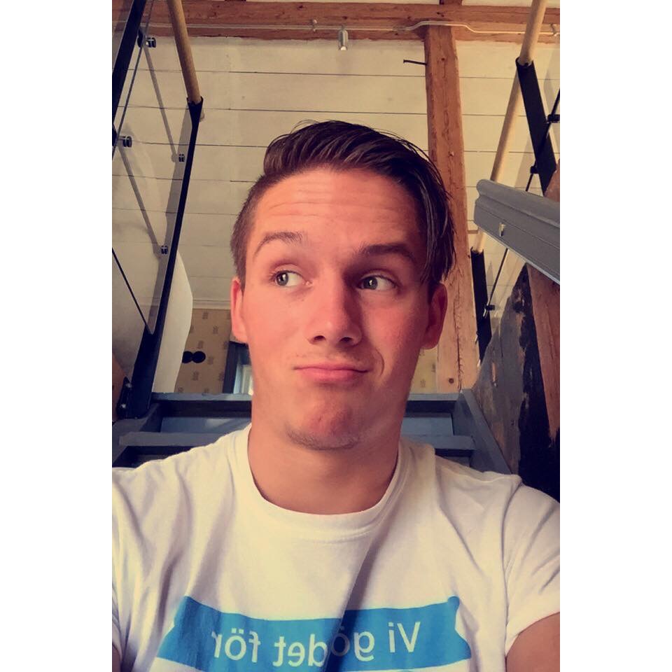 Instagram-ideal och skolstress gör livet svårt för de unga