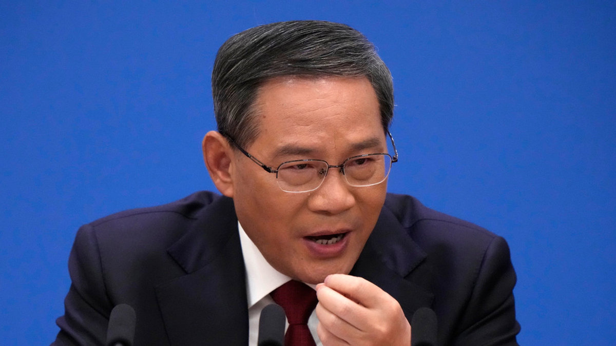 Xis nya toppnamn anklagar USA för förtryck