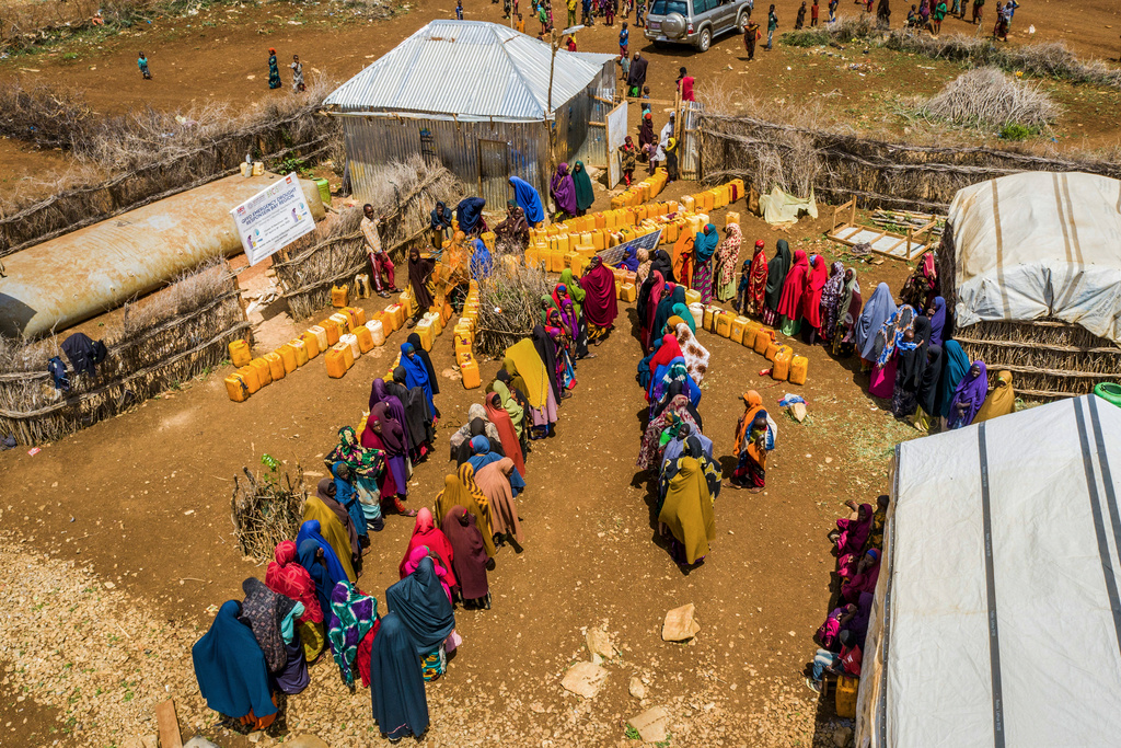 Sverige bidrar till fattiga länder