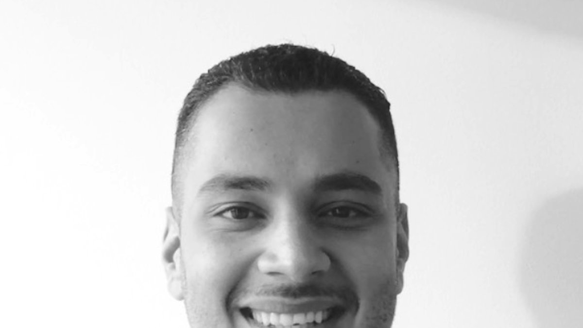 "Ni är bortskämda snorungar – sök jobb i stället för att gnälla"