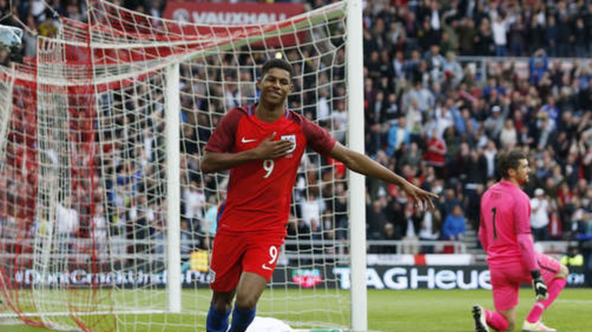 Kolla här: Englands supertalang visar Ronaldinho-skills