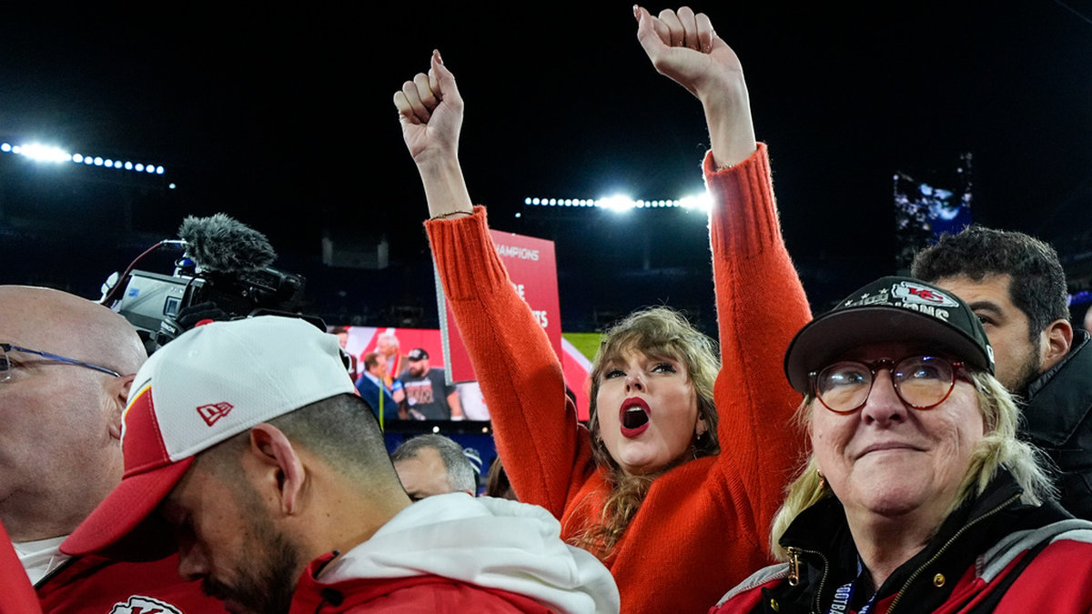 Taylor Swifts flygande under lupp