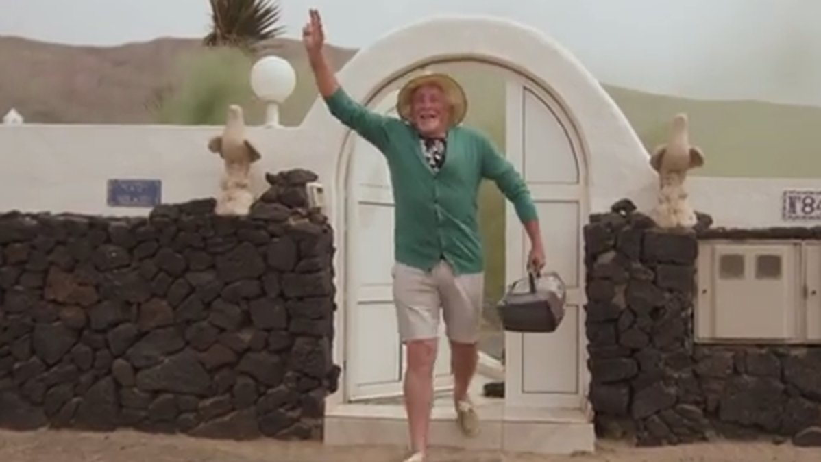 Rumpa, string, yoga och gubbe – Per Gessles nya video chockar